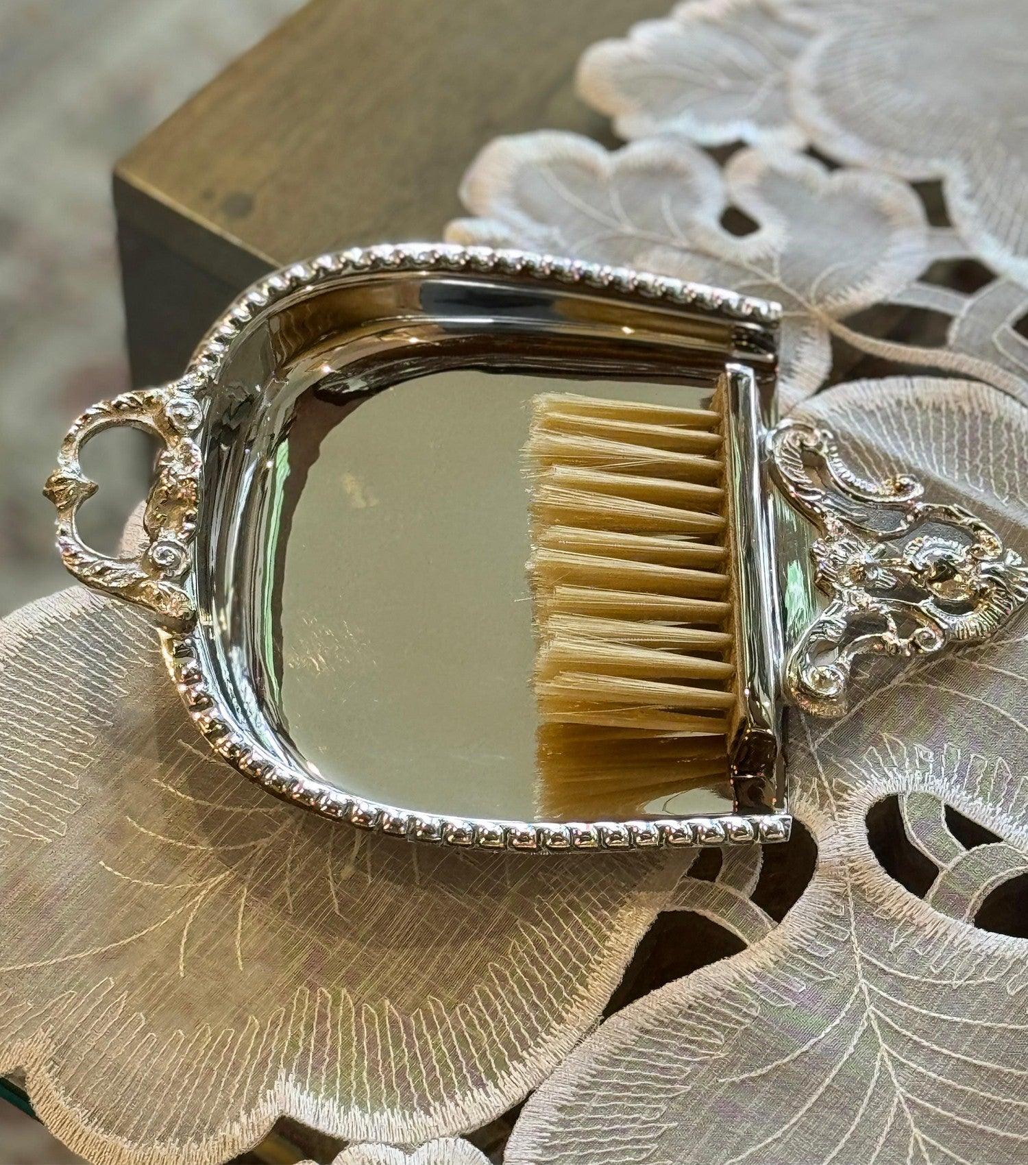 Discover Anabelle Dust Picker: Elegant Cleaning Tool